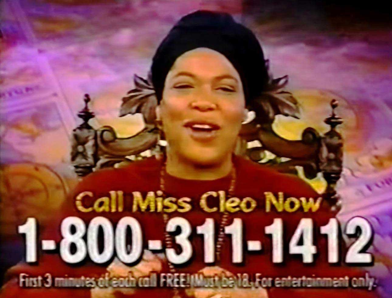 25 Popular 90s Things That Disappeared Over the Years
