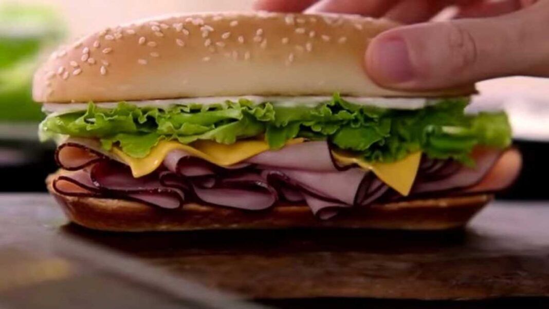 20 Discontinued Burger King Menu Items That Fans Want Back