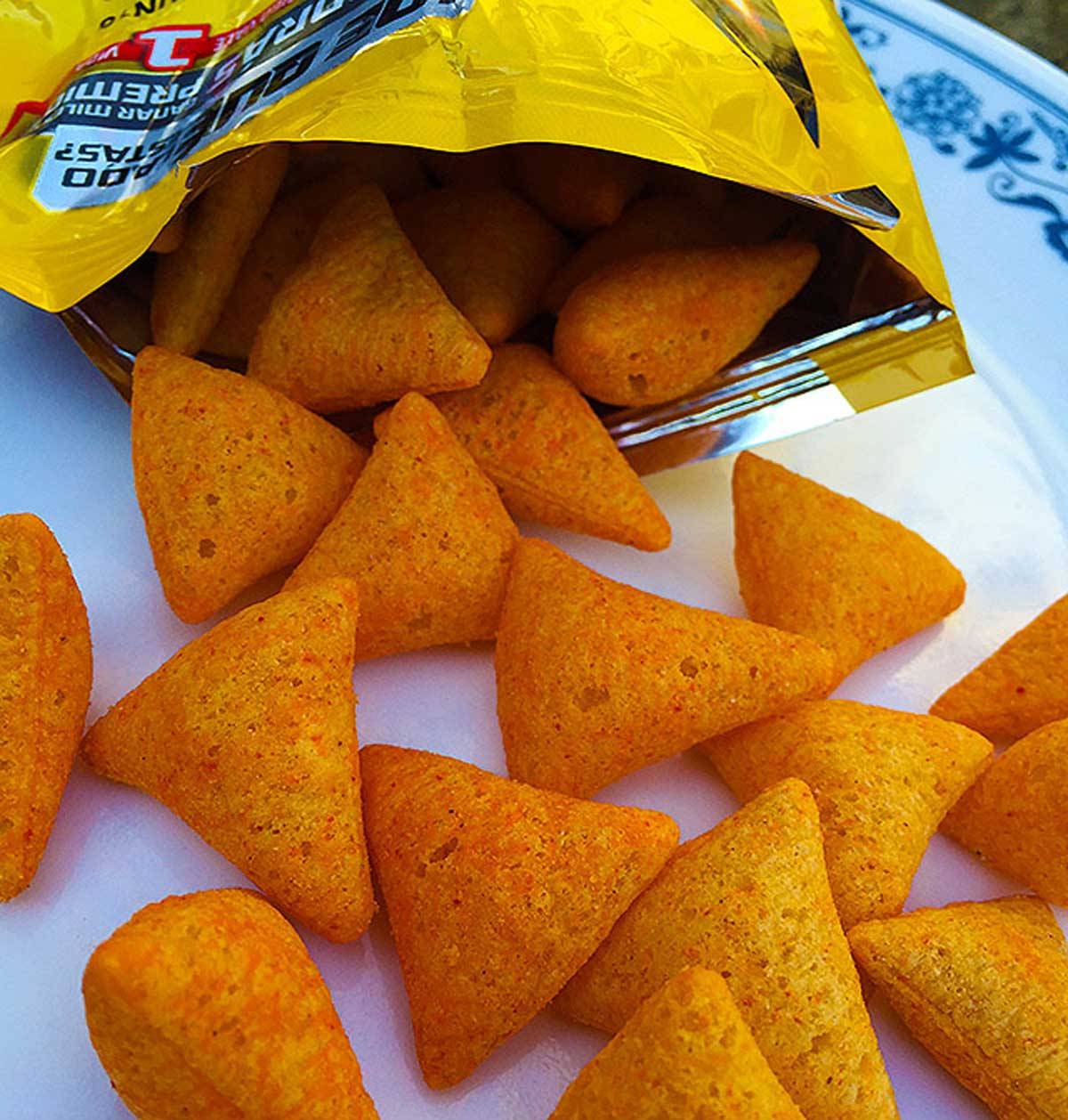 27 Throwback 2000s Foods That Will Take You Back