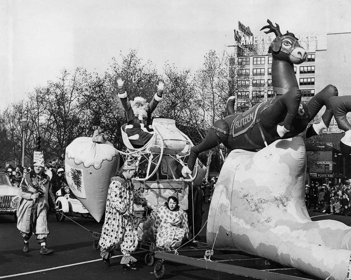 15 Fun Facts About Gimbel’s Thanksgiving Day Parade
