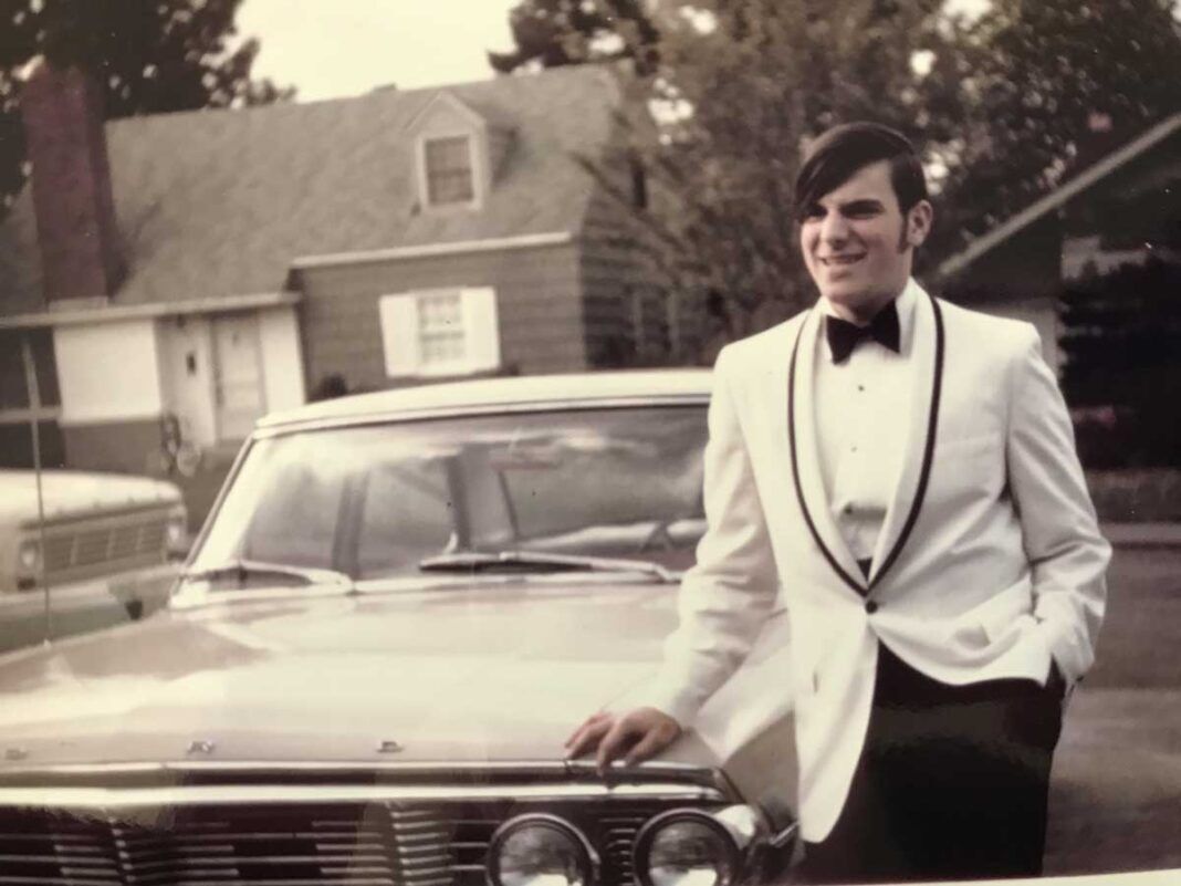 35 Candid Photos of the Early 70s That Show Everyday Life