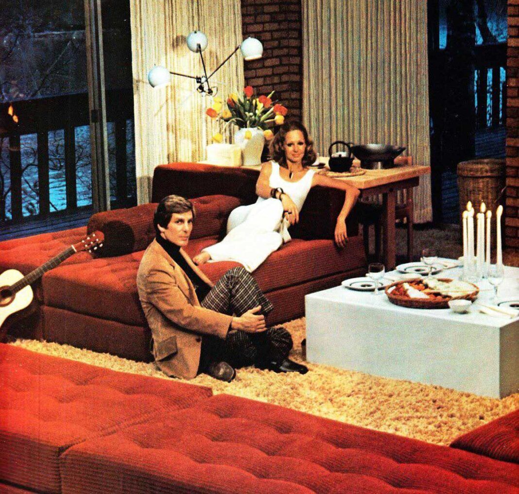 35 Candid Photos of the Early 70s That Show Everyday Life